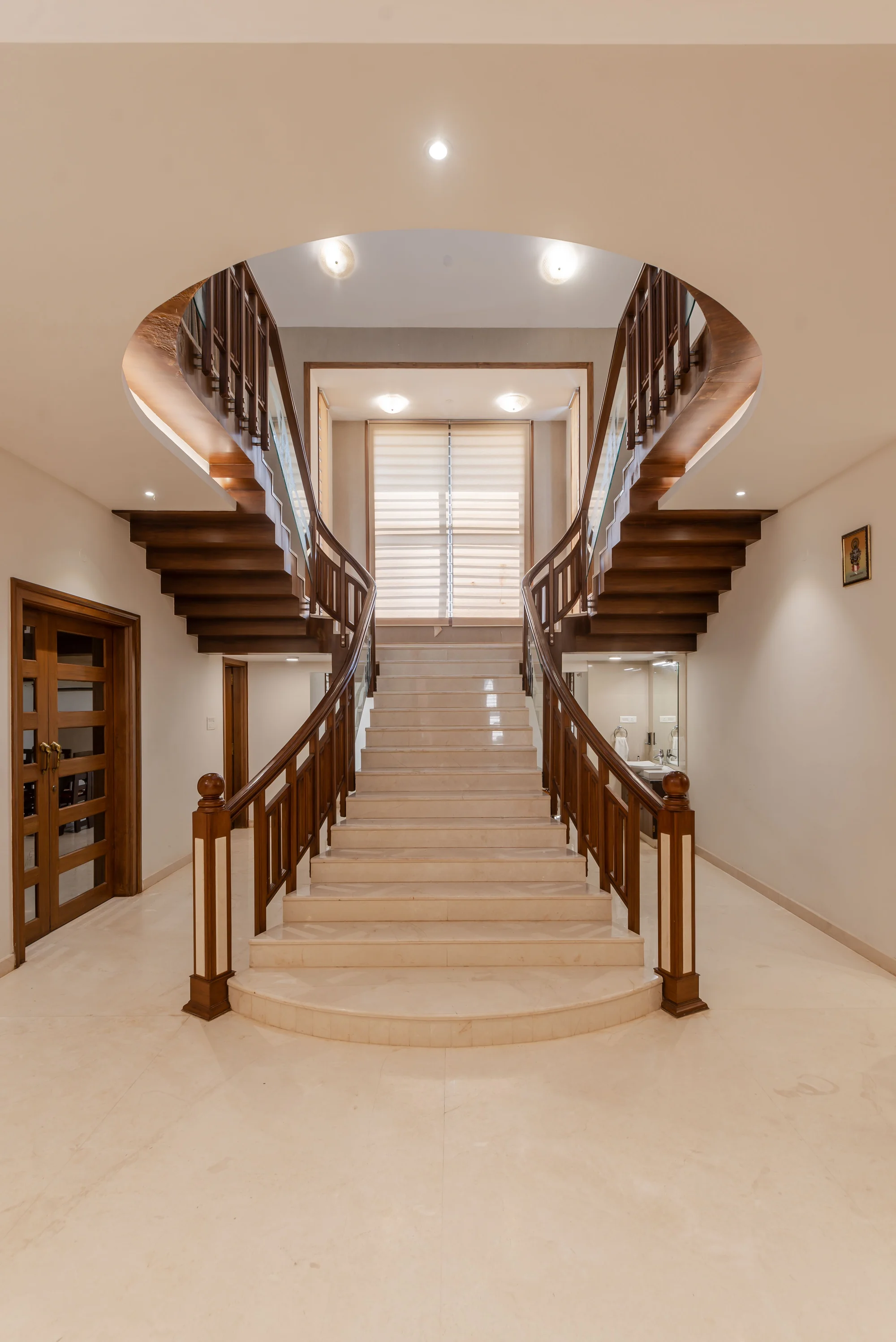 Shoolin Palace - The Shoolin Group